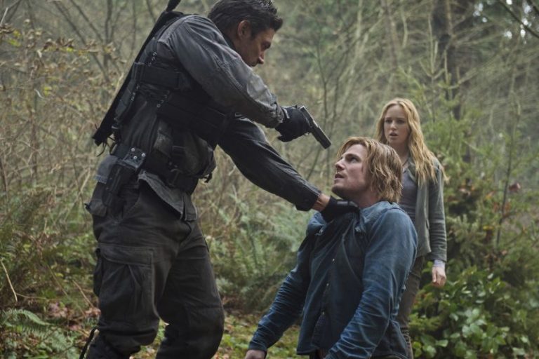 ARROW Season 2 Episode 12 Tremors Photos | Seat42F