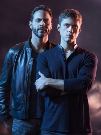 GRACELAND Season 2 Cast Photos | Seat42F