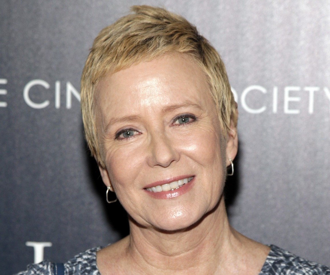 EXCLUSIVE : GREASE: LIVE Scoop: Shining the Spotlight on Eve Plumb ...