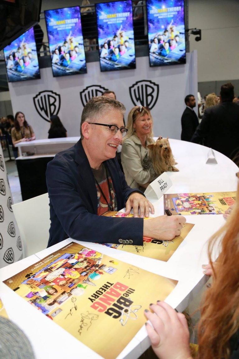 Comic-Con Photos : THE BIG BANG THEORY Signing | Seat42F