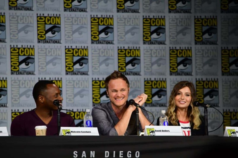 Comic-Con Photos : iZOMBIE Panel | Seat42F