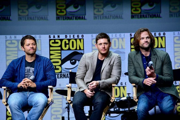 Comic-Con Photos : SUPERNATURAL Panel | Seat42F