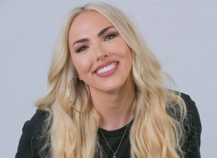 EXCLUSIVE : TRY IT Scoop: Turning The Spotlight On Singer Sabryna | Seat42F