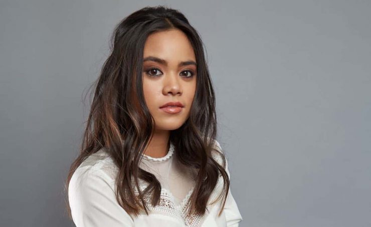 EXCLUSIVE : A.P. BIO Scoop: Shining The Spotlight On Sari Arambulo ...