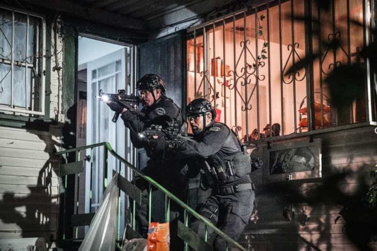 S.W.A.T. Season 1 Episode 17 Photos Armory | Seat42F