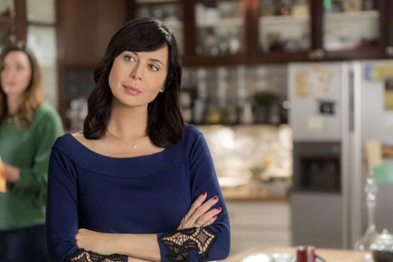 “Good Witch: A Tale Of Two Hearts” Halloween Special: Interview From ...