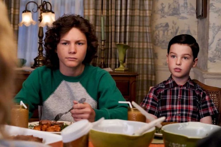 YOUNG SHELDON Season 2 Episode 1 Photos A High-Pitched Buzz and ...