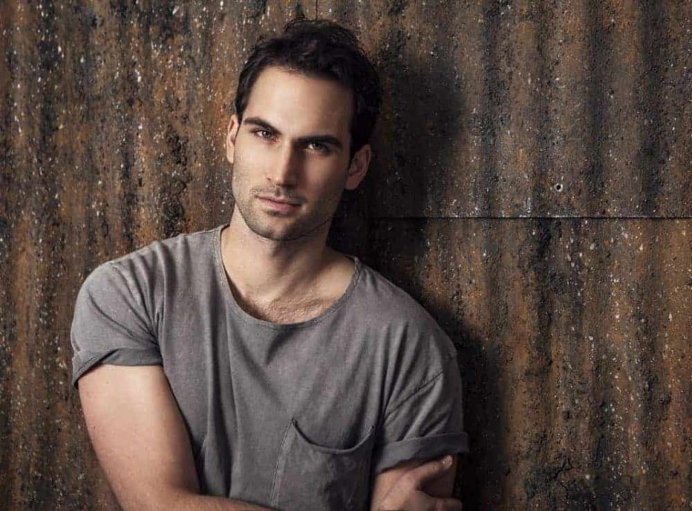 EXCLUSIVE : THE MAN IN THE HIGH CASTLE Season 3 Scoop: Shining The ...