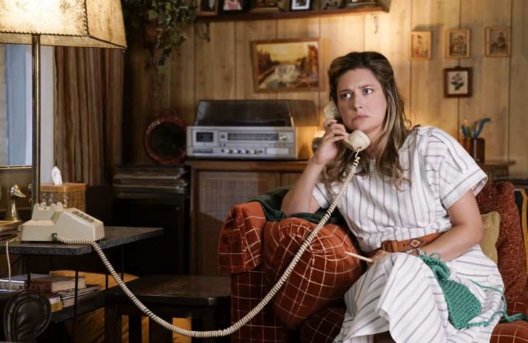 YOUNG SHELDON Season 2 Episode 4 Photos A Financial Secret And Fish ...