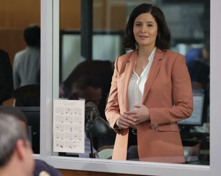 THE ROOKIE Season 1 Episode 1 Photos Pilot | Seat42F