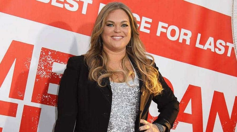 EXCLUSIVE : SHAMELESS Season 9: Shining The Spotlight On Rebecca Field ...