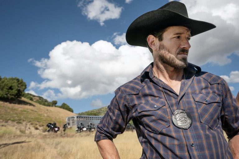 YELLOWSTONE Season 3 Episode 4 Photos Going Back To Cali | Seat42F