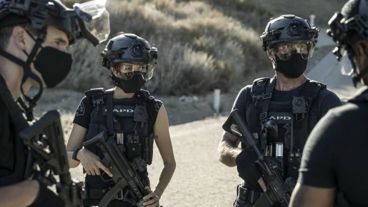 S.W.A.T. Season 4 Episode 2 Photos Stakeout | Seat42F