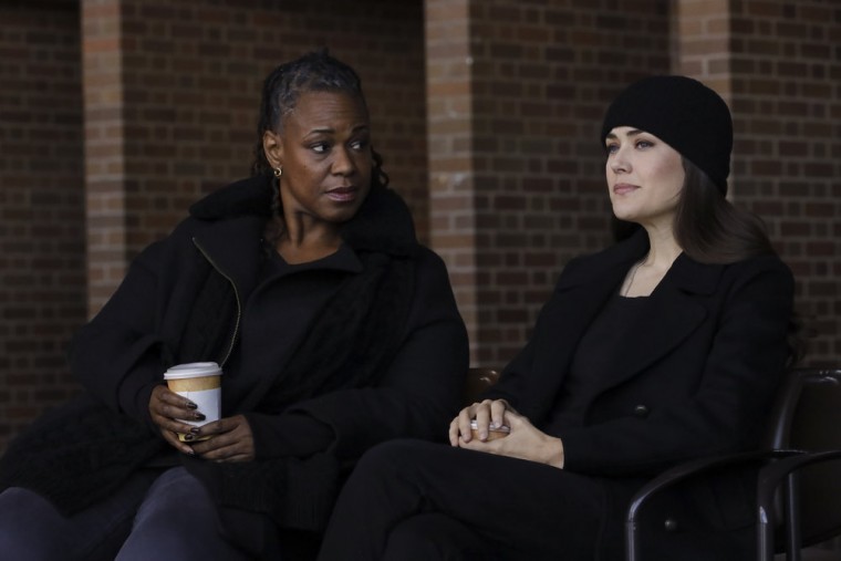 THE BLACKLIST Season 8 Episode 4 Photos Elizabeth Keen #1 | Seat42F