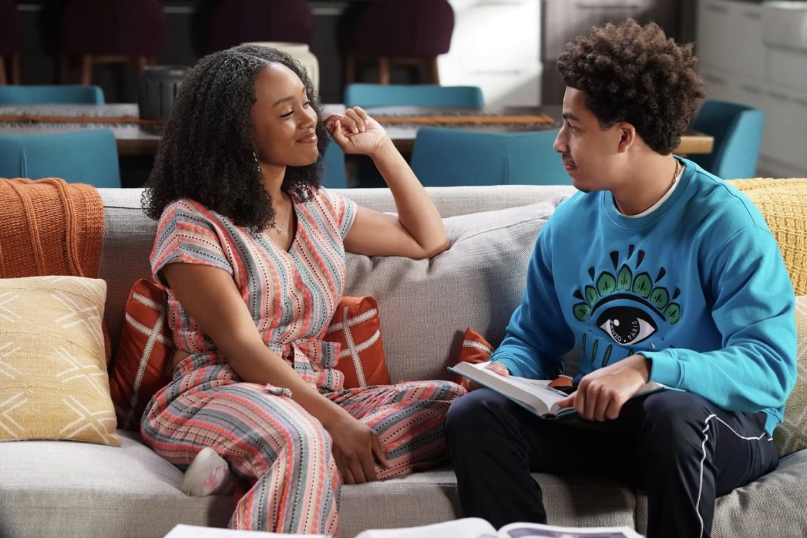 BLACK-ISH Season 7 Episode 8 Photos What About Gary? | Seat42F