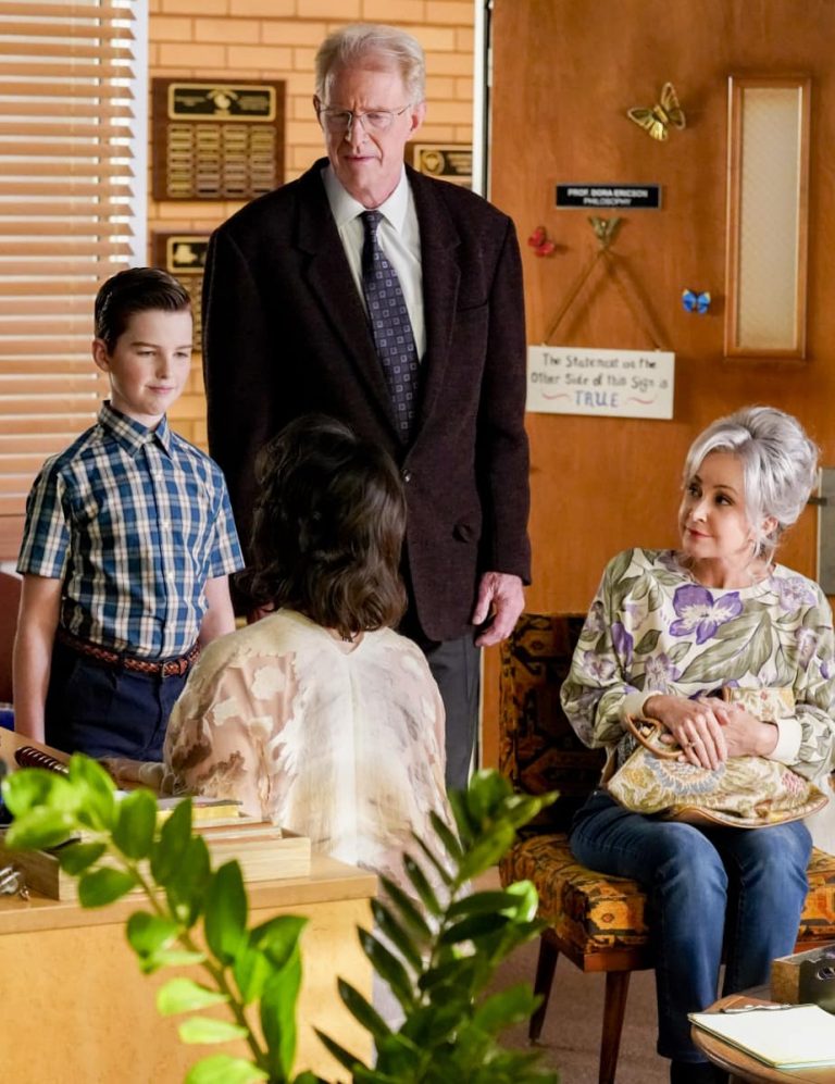 YOUNG SHELDON Season 4 Episode 8 Photos An Existential Crisis And A ...