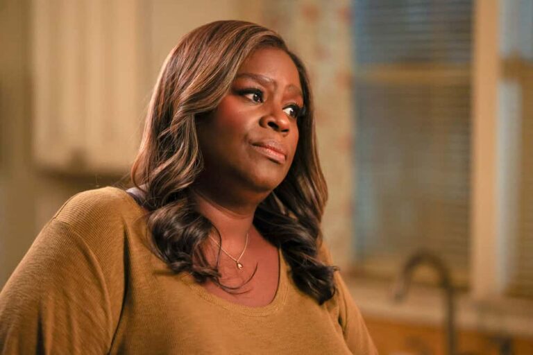 GOOD GIRLS Season 4 Episode 5 Photos The Banker | Seat42F