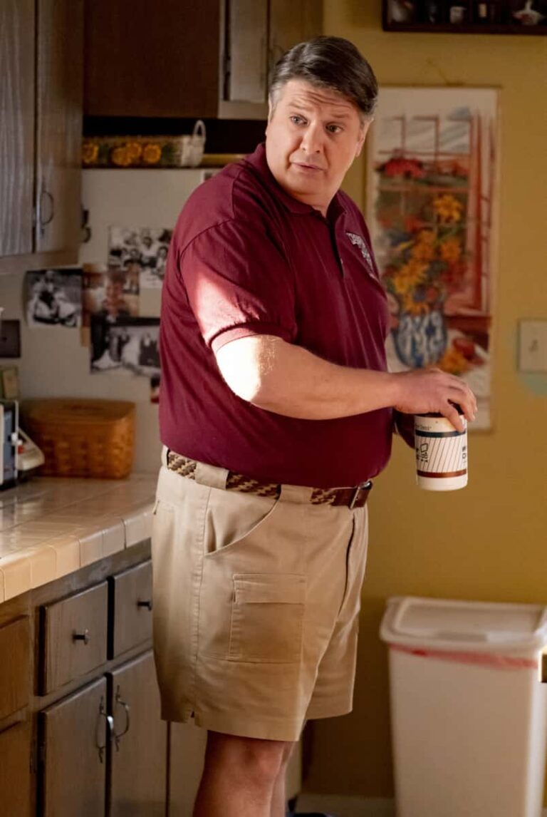 YOUNG SHELDON Season 4 Episode 14 Photos Mitch’s Son And The ...