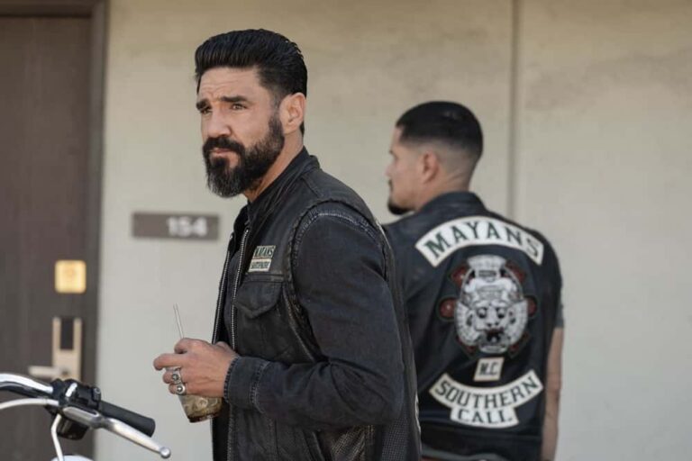 MAYANS MC Season 3 Episode 7 Photos What Comes Of Handlin’ Snakeskin ...
