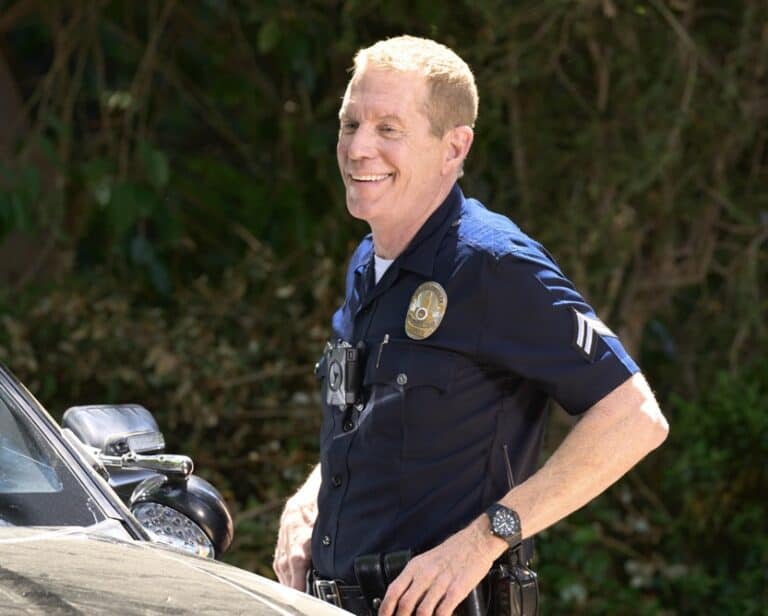 THE ROOKIE Season 3 Episode 13 Photos Triple Duty | Seat42F