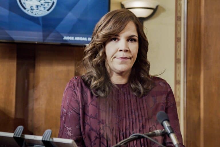 ALL RISE Season 2 Episode 15 Photos Hear My Voice | Seat42F