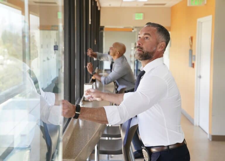 SWAT Season 4 Episode 16 Photos Lockdown | Seat42F