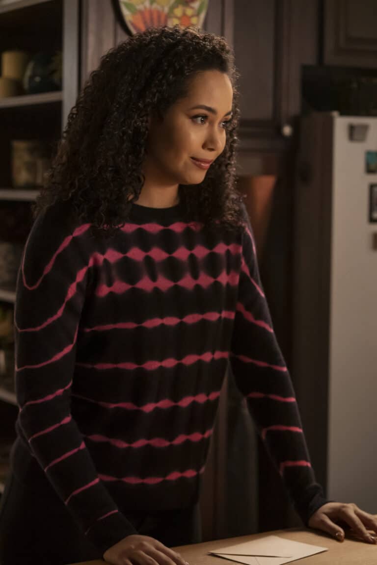 CHARMED Season 3 Episode 12 Photos Spectral Healing | Seat42F