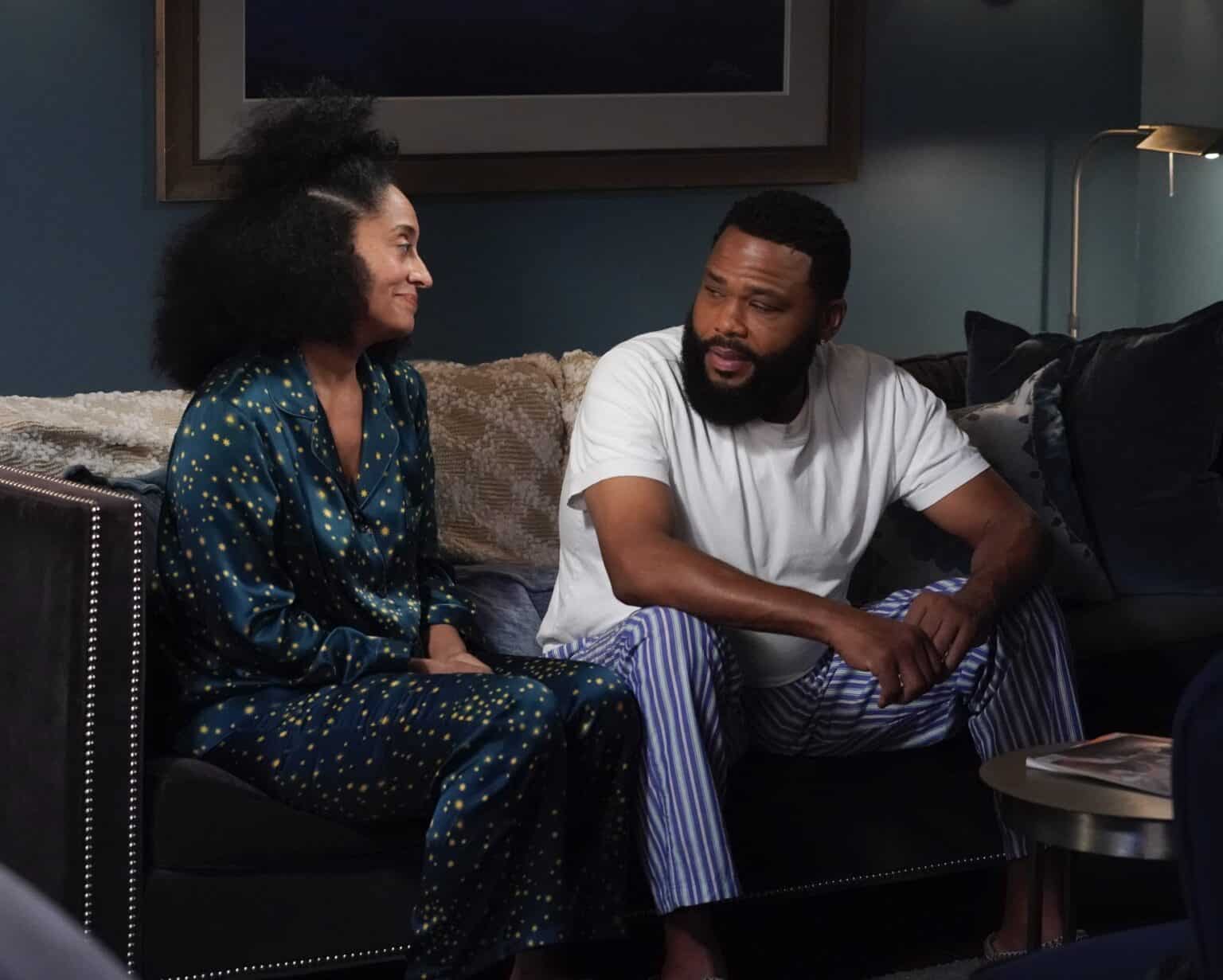 BLACK-ISH Season 7 Episode 21 Photos Urban Legend | Seat42F