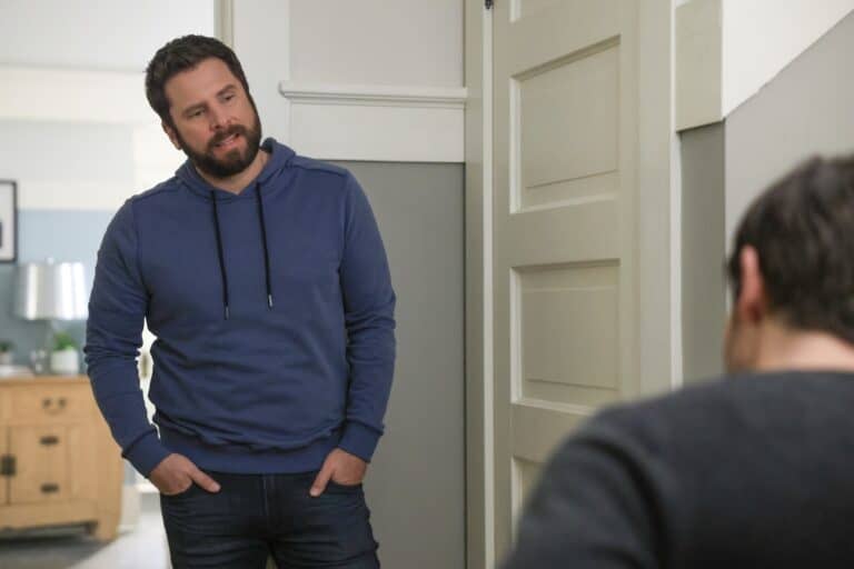 A MILLION LITTLE THINGS Season 3 Episode 14 Photos United Front | Seat42F