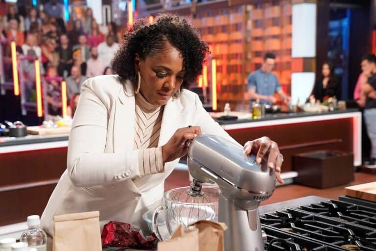 MASTERCHEF Season 11 Episode 1 Photos Auditions Round 1 | Seat42F