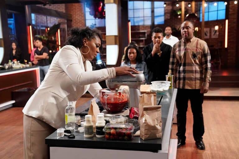 MASTERCHEF Season 11 Episode 1 Photos Auditions Round 1 | Seat42F
