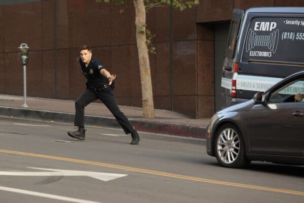 THE ROOKIE Season 4 Episode 2 Photos Five Minutes | Seat42F