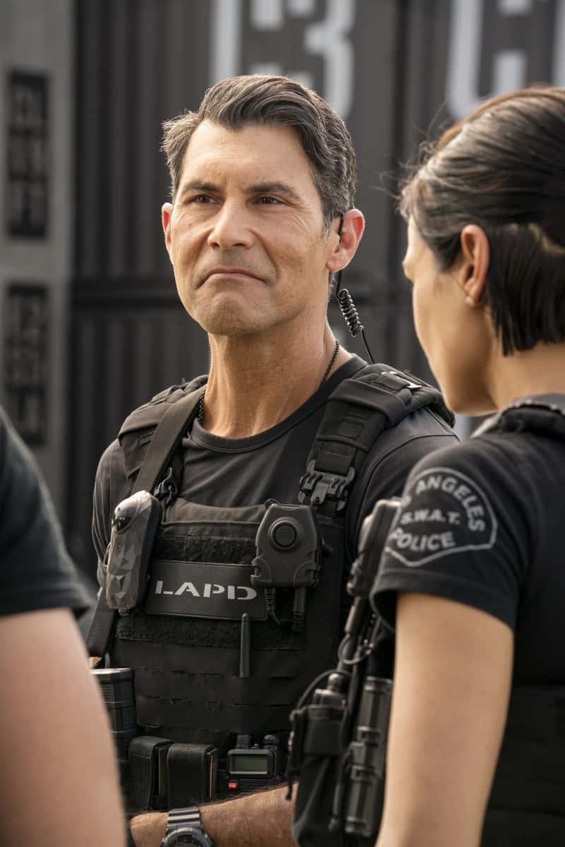 SWAT Season 5 Episode 3 Photos 27 David Seat42F SWAT Season 5 Episode 3 Photos 27 David Seat42F