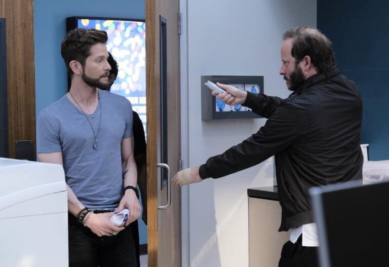 THE RESIDENT Season 5 Episode 6 Photos Ask Your Doctor | Seat42F