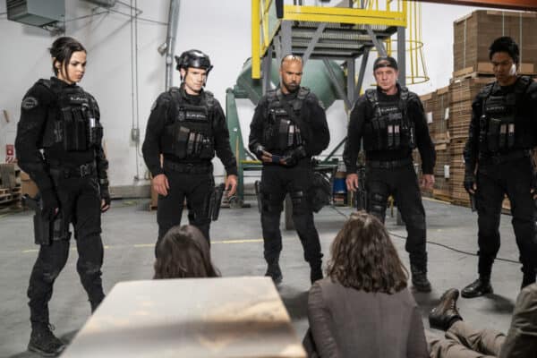 SWAT Season 5 Episode 10 Photos Three Guns | Seat42F