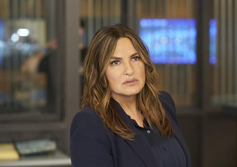 LAW AND ORDER SVU Season 23 Episode 11 Photos Burning With Rage Forever ...