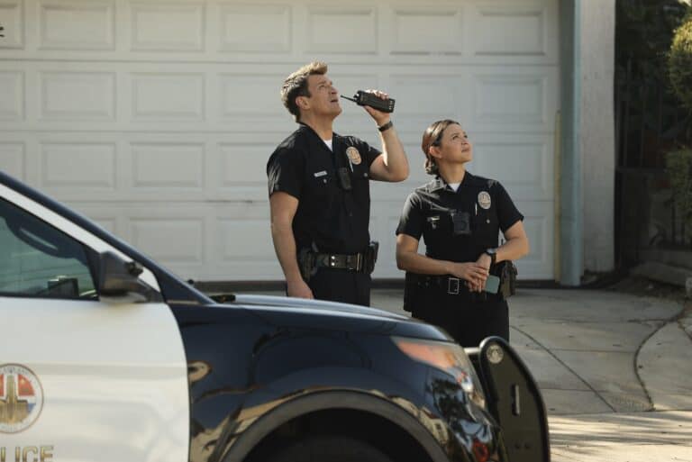 THE ROOKIE Season 4 Episode 13 Photos Fight Or Flight | Seat42F