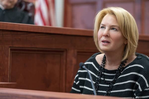 THE THING ABOUT PAM Season 1 Episode 5 Photos She's Not Who You Think ...