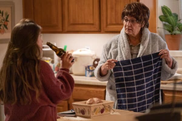 THE THING ABOUT PAM Season 1 Episode 5 Photos She's Not Who You Think ...