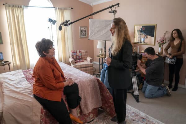 THE THING ABOUT PAM Season 1 Episode 5 Photos She's Not Who You Think ...