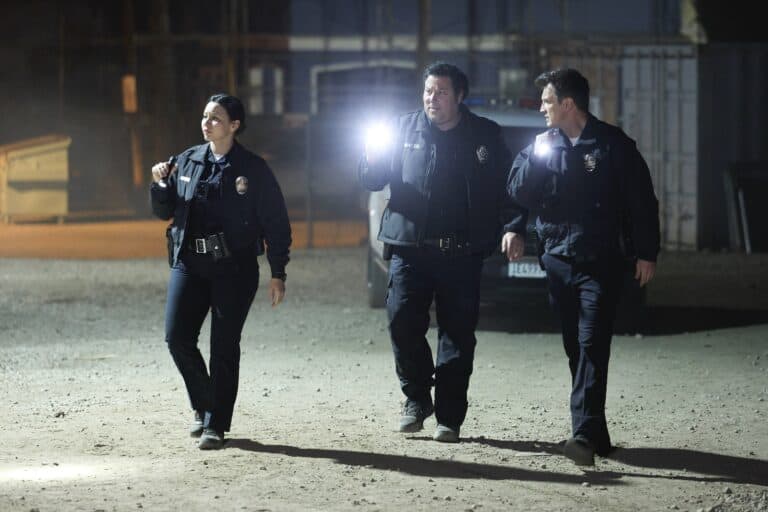 THE ROOKIE Season 4 Episode 18 Photos Backstabbers | Seat42F