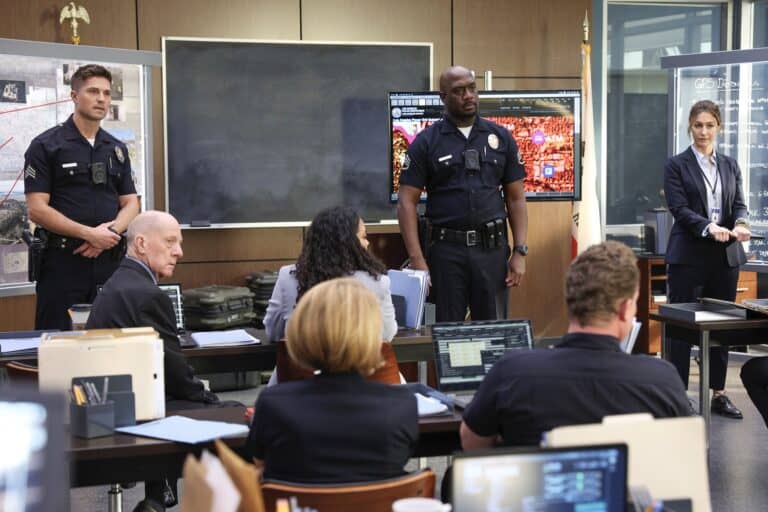 THE ROOKIE Season 4 Episode 19 Photos Simone | Seat42F