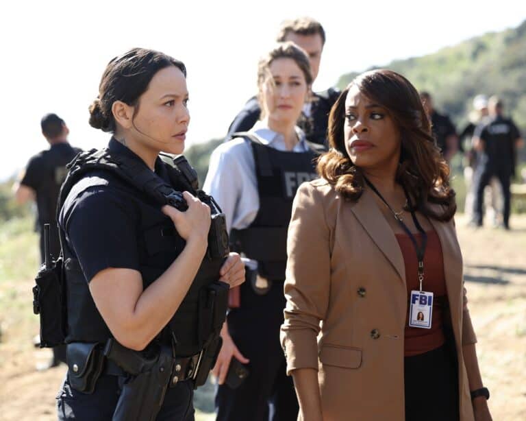 THE ROOKIE Season 4 Episode 20 Photos Enervo | Seat42F