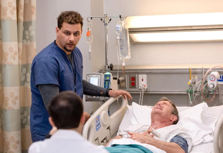NEW AMSTERDAM Season 4 Episode 20 Photos Rise | Seat42F