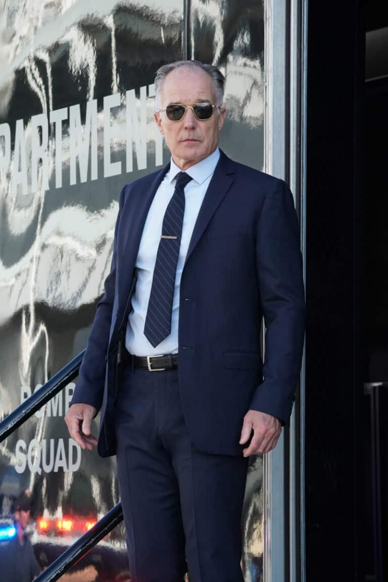 SWAT Season 5 Episode 22 Photos Farewell | Seat42F