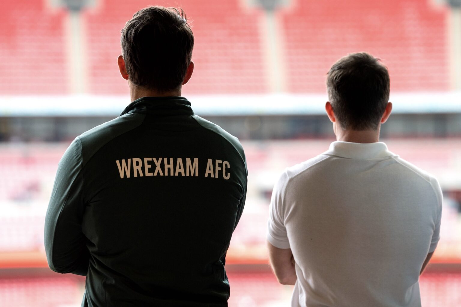 WELCOME TO WREXHAM Season 1 Episode 1 + 2 Photos Dream/Rebuilding | Seat42F