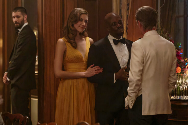 IN THE DARK Season 4 Episode 12 Photos Going Up | Seat42F