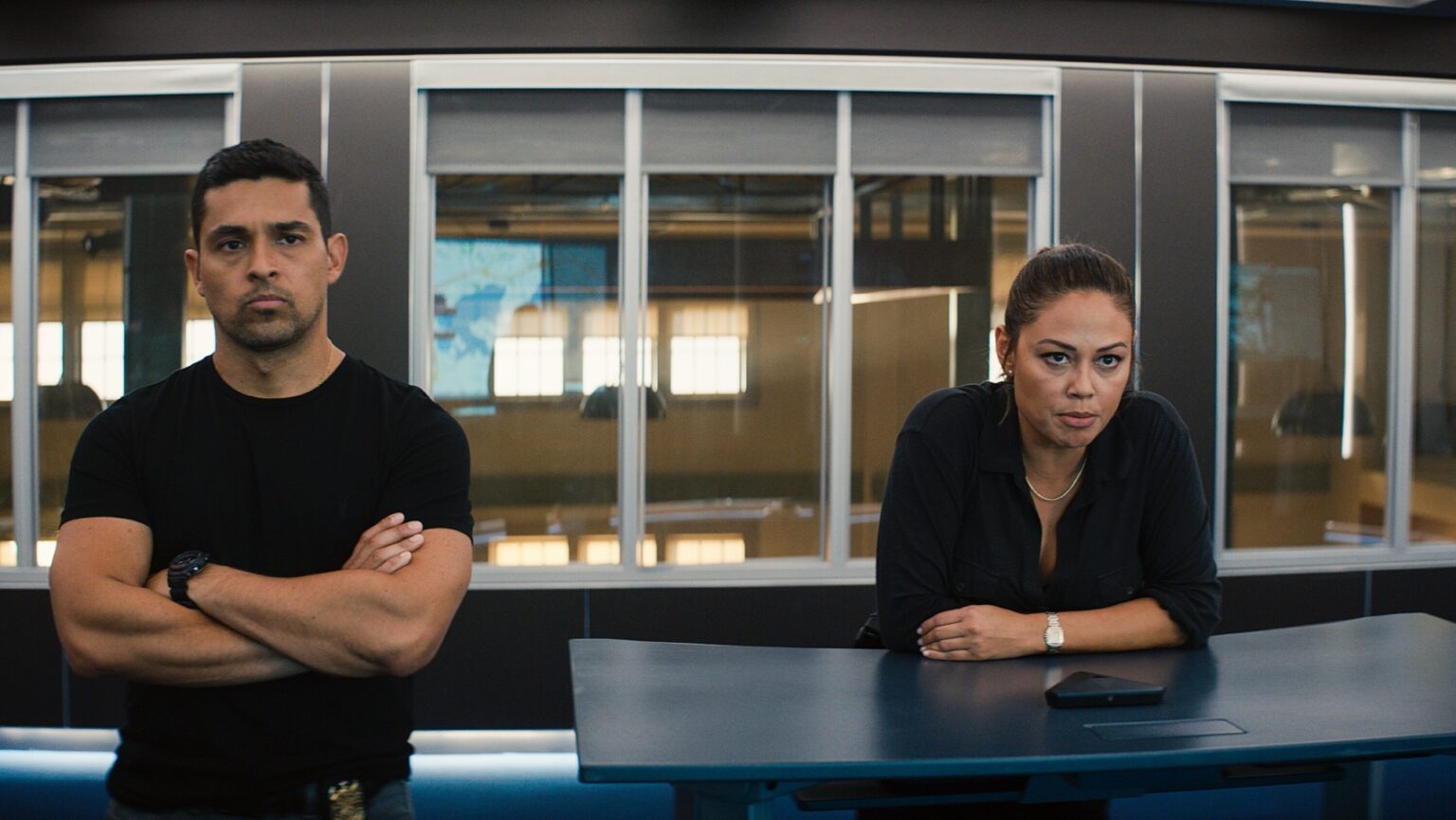 NCIS HAWAII Season 2 Episode 1 Photos Prisoners’ Dilemma | Seat42F