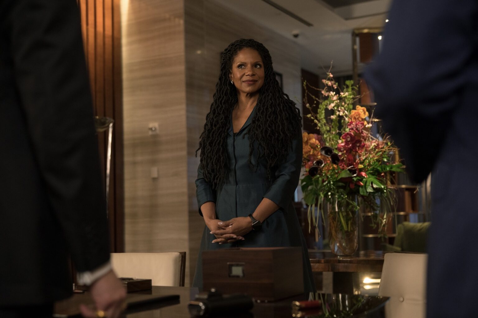 THE GOOD FIGHT Season 6 Episode 1 Photos The Beginning Of The End | Seat42F
