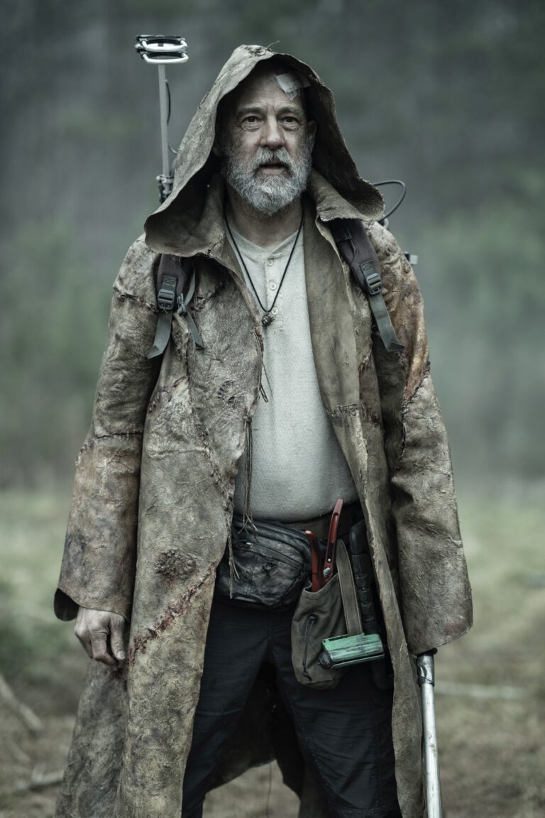 TALES OF THE WALKING DEAD Season 1 Episode 4 Photos Amy/Dr. Everett ...
